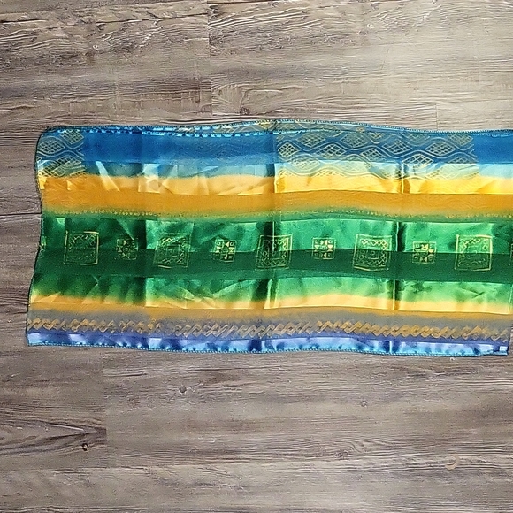Unknown | Accessories | Vibrant Colored Scarf | Poshmark